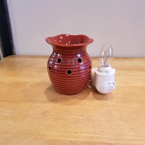 Scentsy | Accents | Scentsy Mini Plugin Warmer Rust Groovy | Poshmark